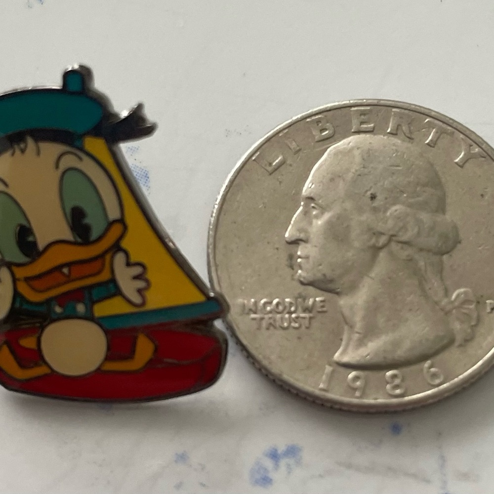 Disney Vintage Mini Babies - Donald Duck Pin - Gem